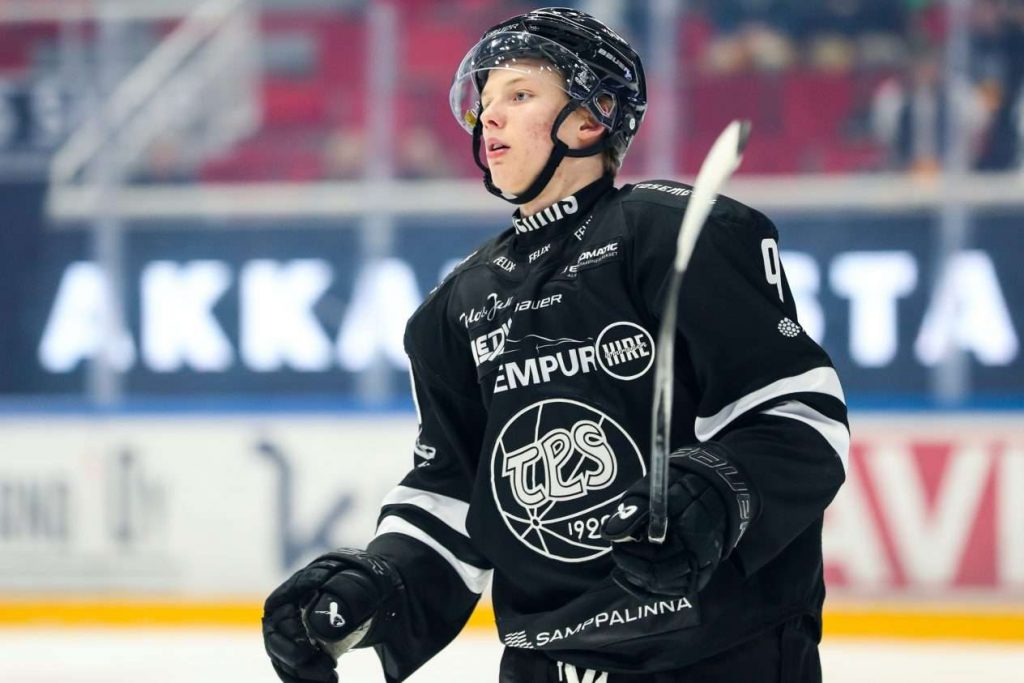 Huh huh! Aatos Koivu takoo hirmuista jälkeä rapakon takana – ”Hän on ...