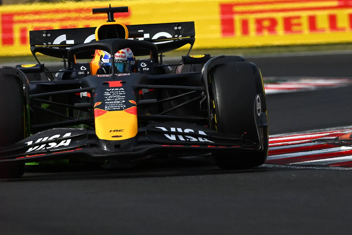 F1 LIVE | Will Verstappen and Hamilton get back in the mix in FP3?