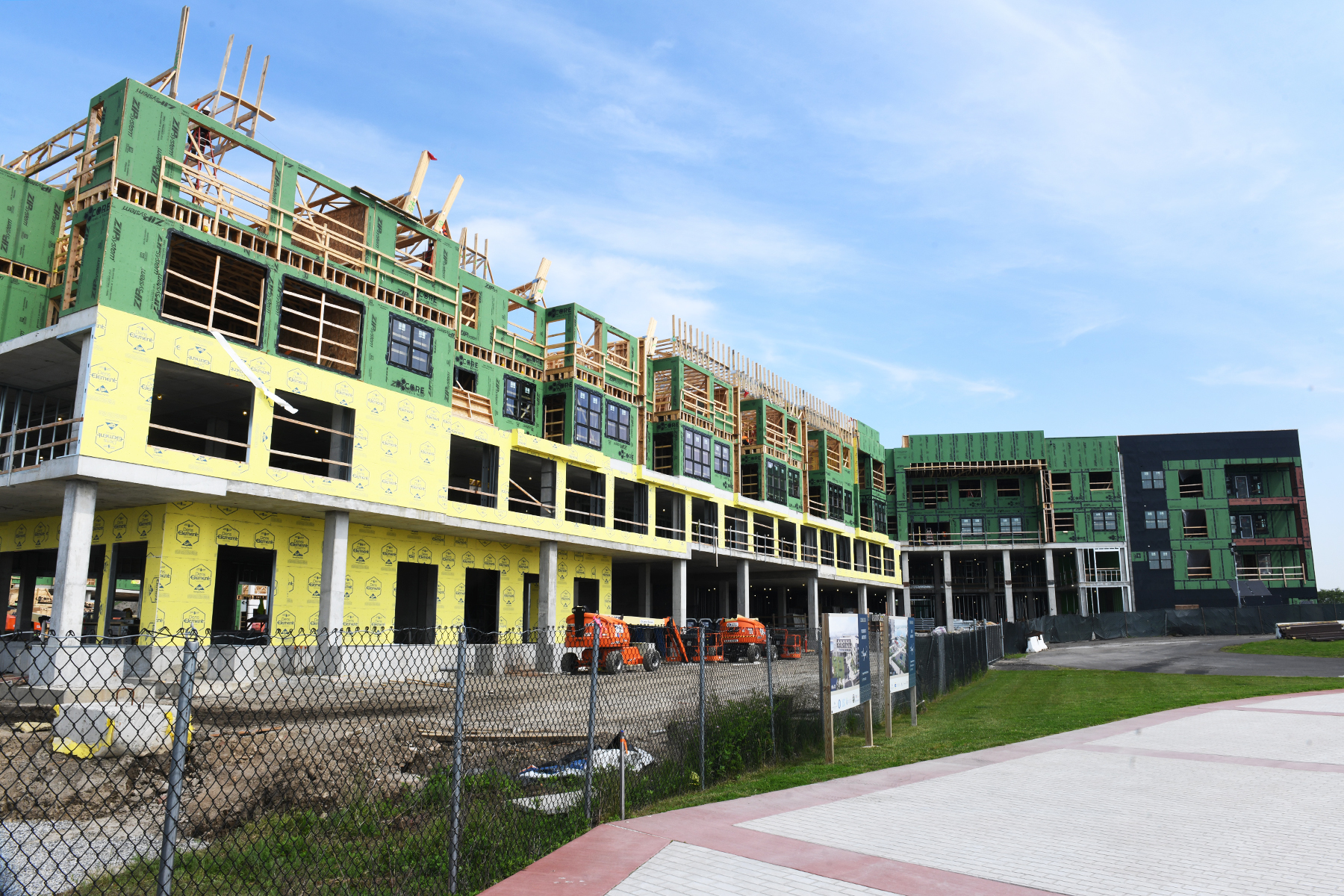 Bridgeport, Hartford see record housing permits as Connecticut ...