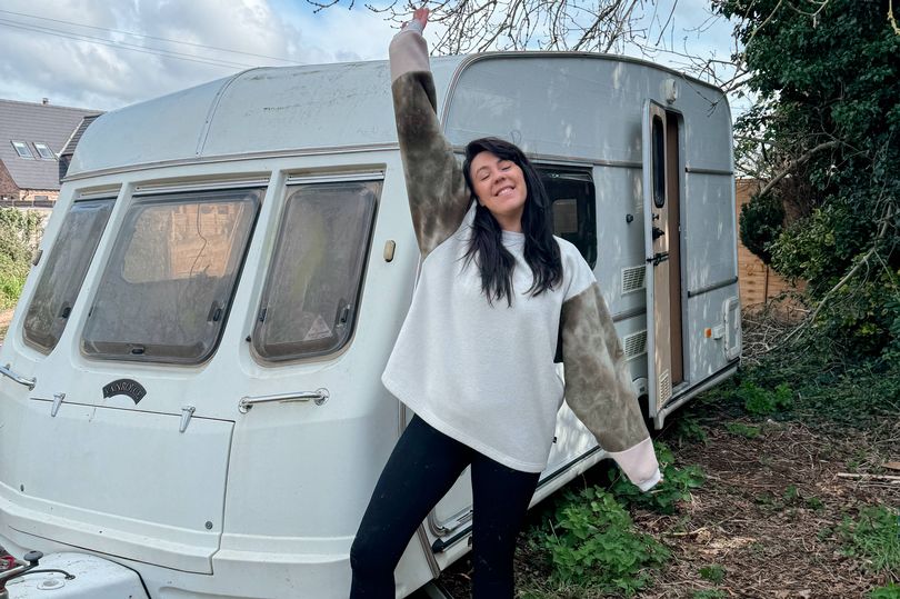'I bought a run-down caravan for £500 and turned it into my dream ...