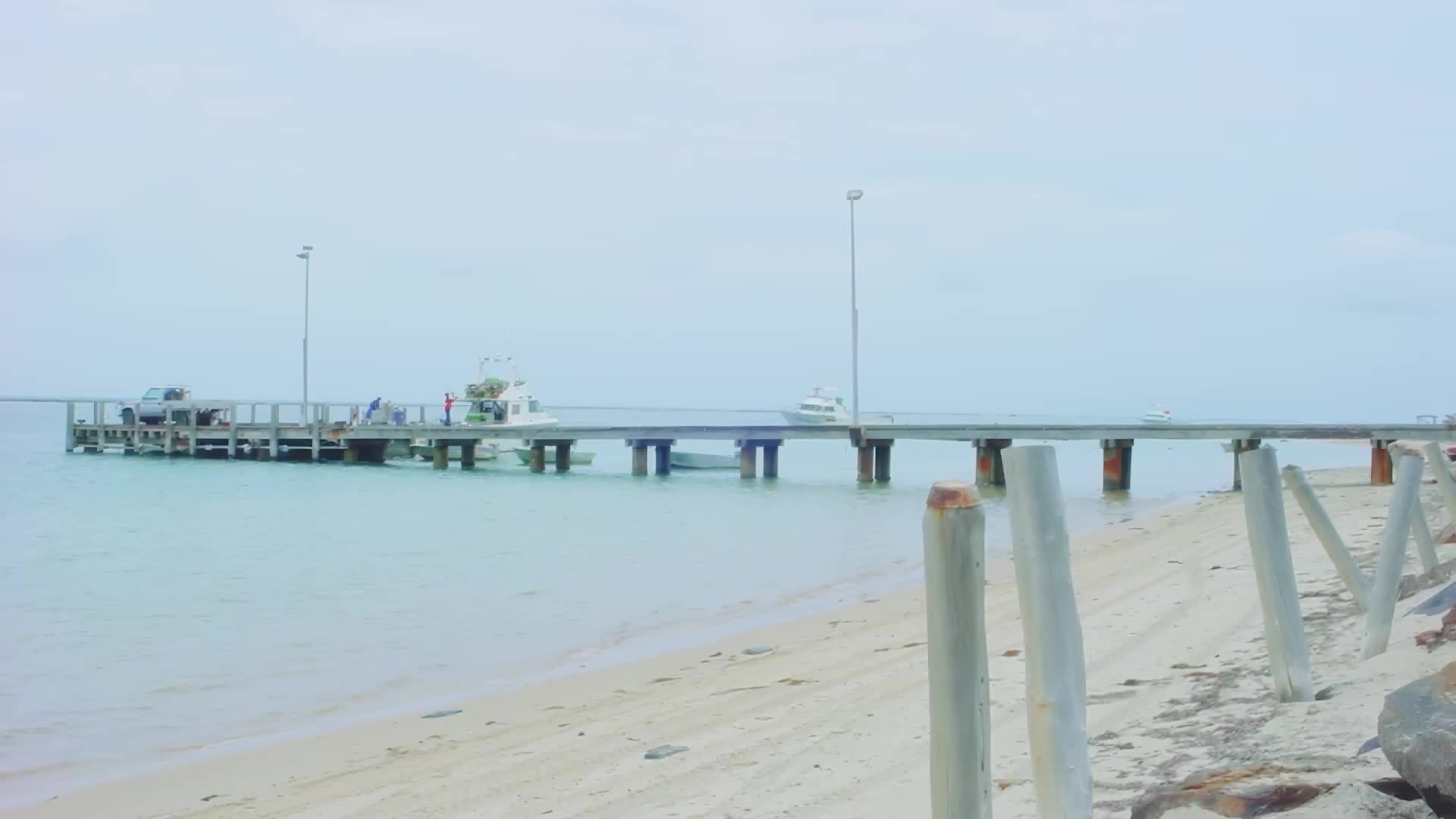 Shifting sand locks fishers and swimmers out of using WA jetty