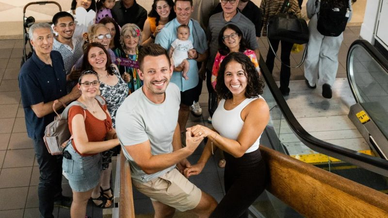 Couple engaged at Philadelphia airport where they met