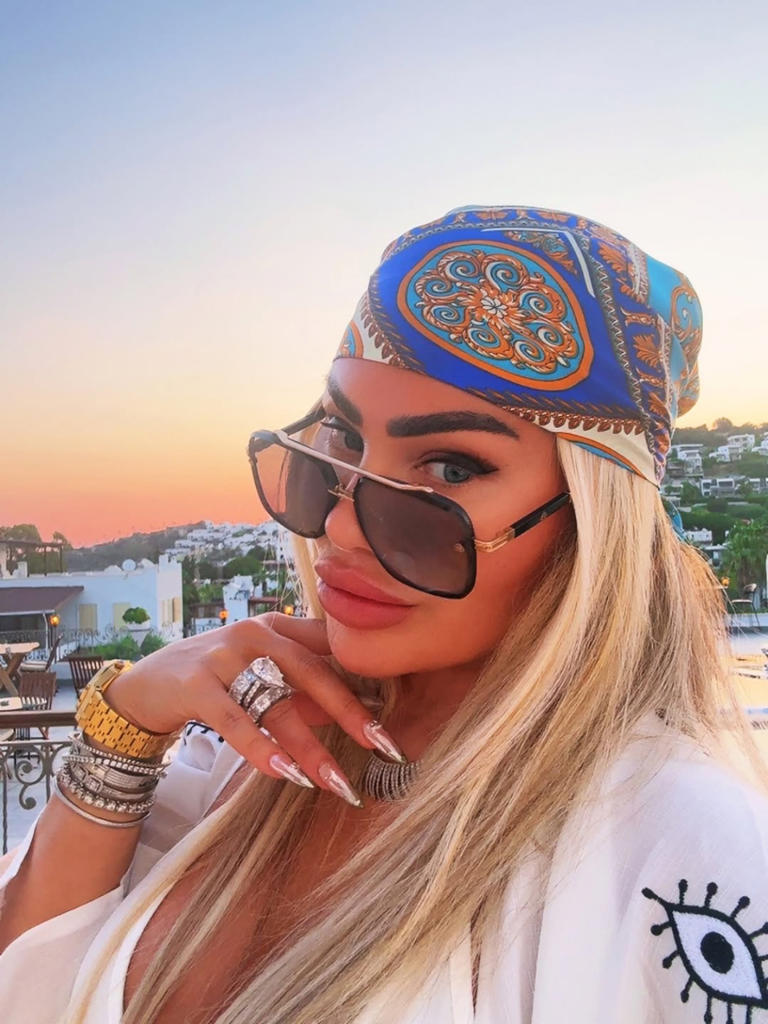 90 Day Fiance's Darcey Silva Considering a ‘Makeunder' After Turning 50