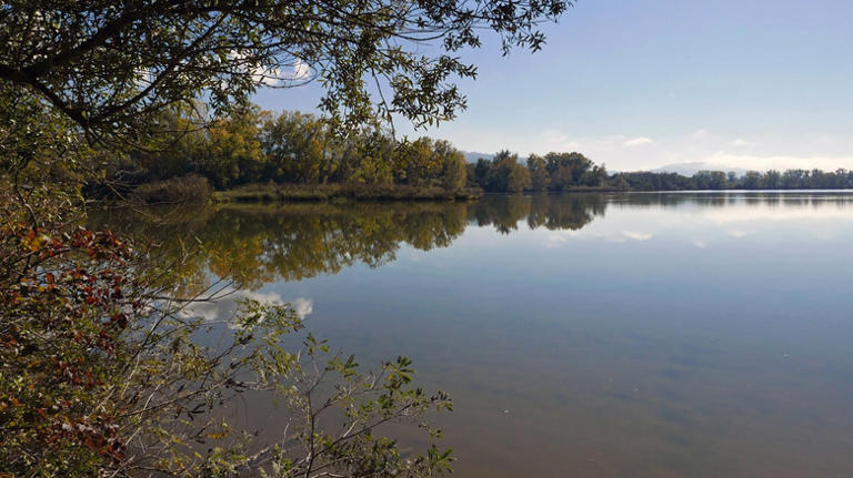 Tucked Between Florence And Rome Is Italy's Medieval Castle Town With ...