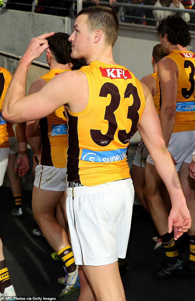 Revealed: Jack Ginnivan's message to fired up Adelaide Crows fans after flipping them the bird