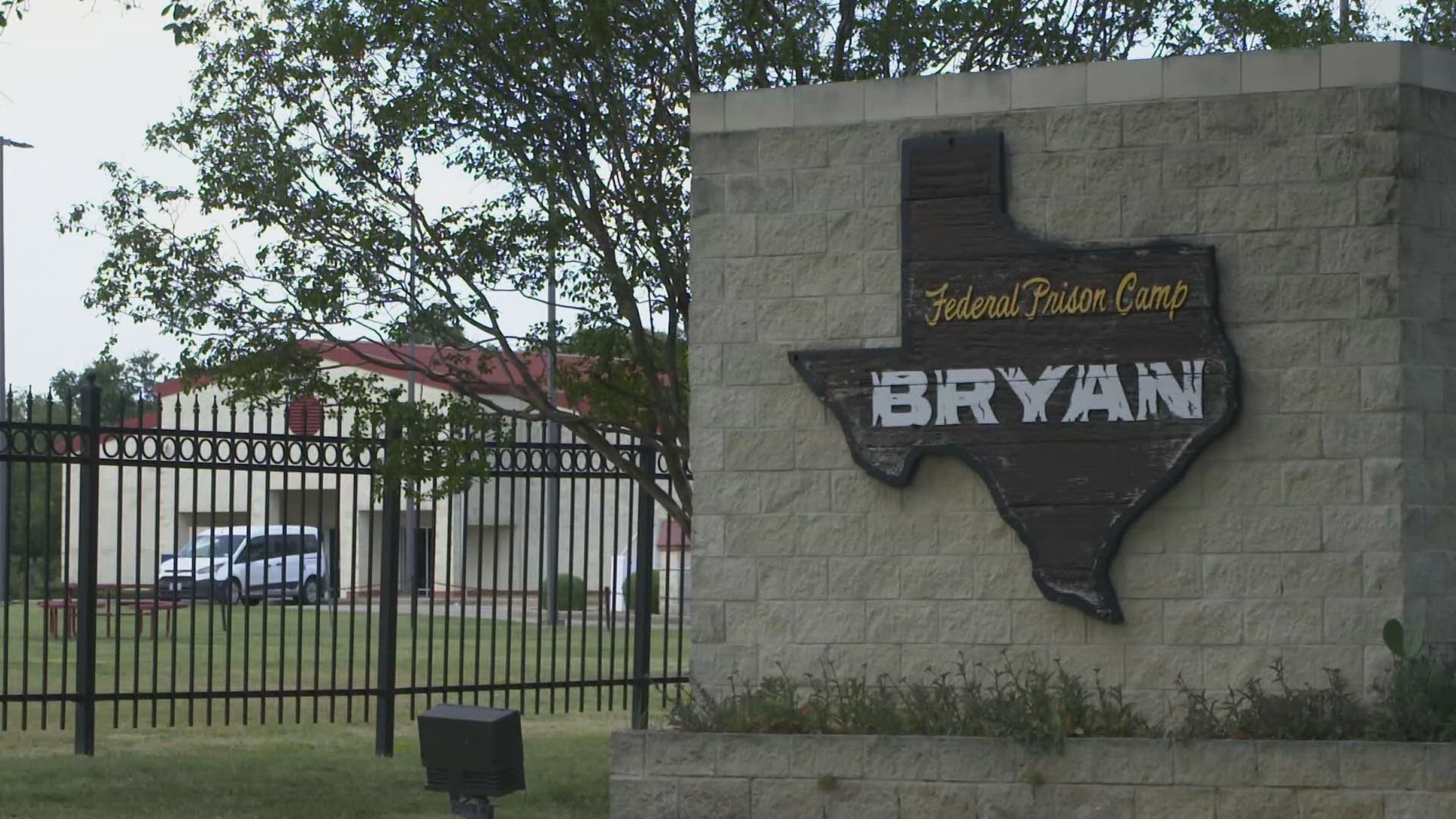 Ghislane Maxwell moved to a federal prison camp in Bryan