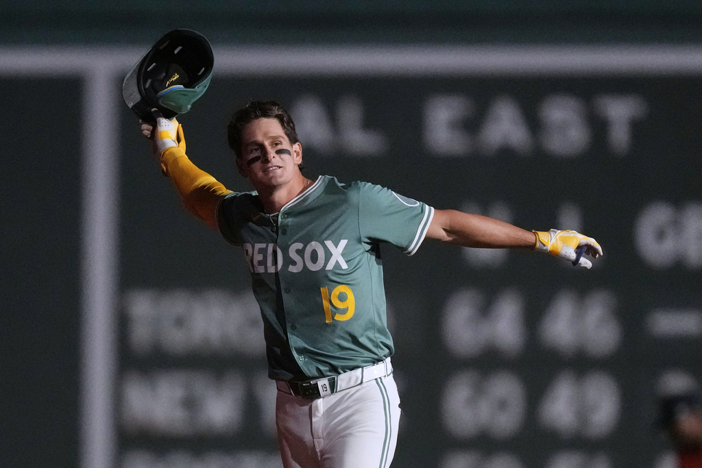 Roman Anthony's walk-off single lifts Red Sox over Astros 2-1 in 10 innings