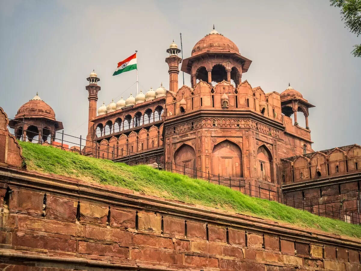 Why the Red Fort was once white; more interesting facts to know about ...