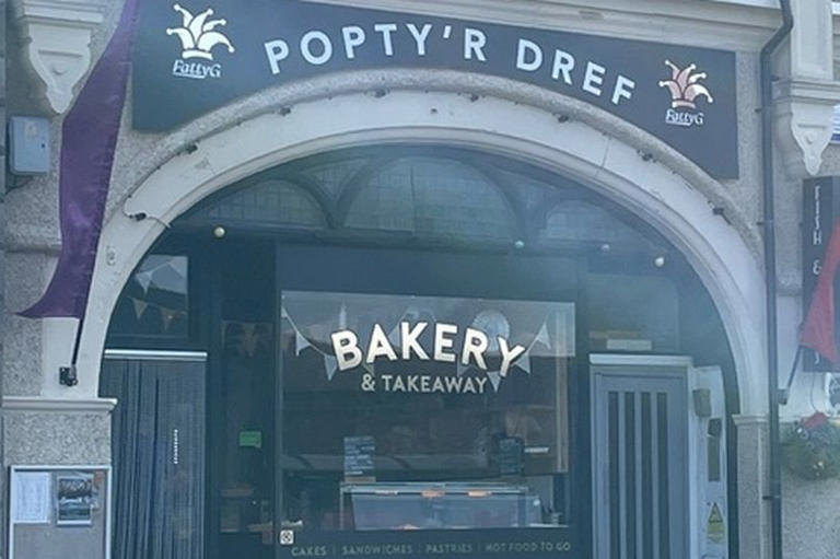I tried the seaside bakery with queues out the door and fell in love ...