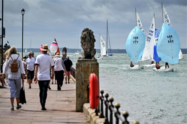 Cowes Week kicks off with packed day of music and parties on Saturday