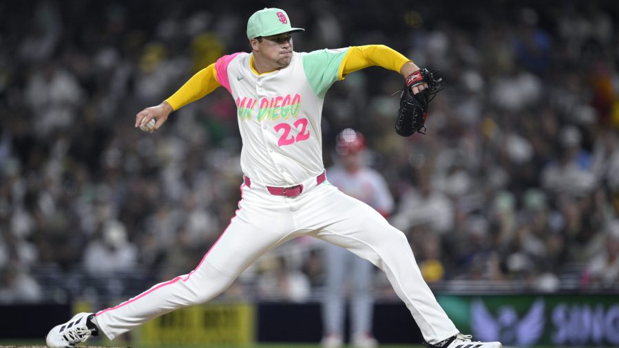 New Padres pitcher clocks in 103 mph pitch