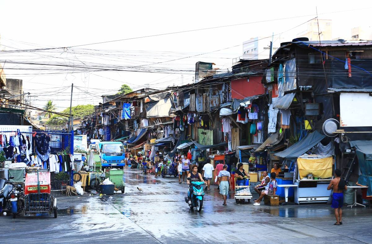 SWS: 49% of Pinoys consider themselves poor in June Close to 50% of ...