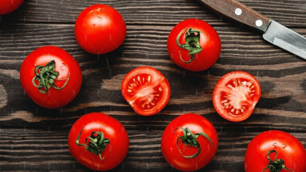 5 melanin-rich natural foods to prevent premature greying of hair