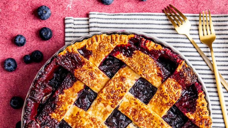 Celeb Chef Alex Guarnaschelli's Secret To Top-Tier Blueberry Pie