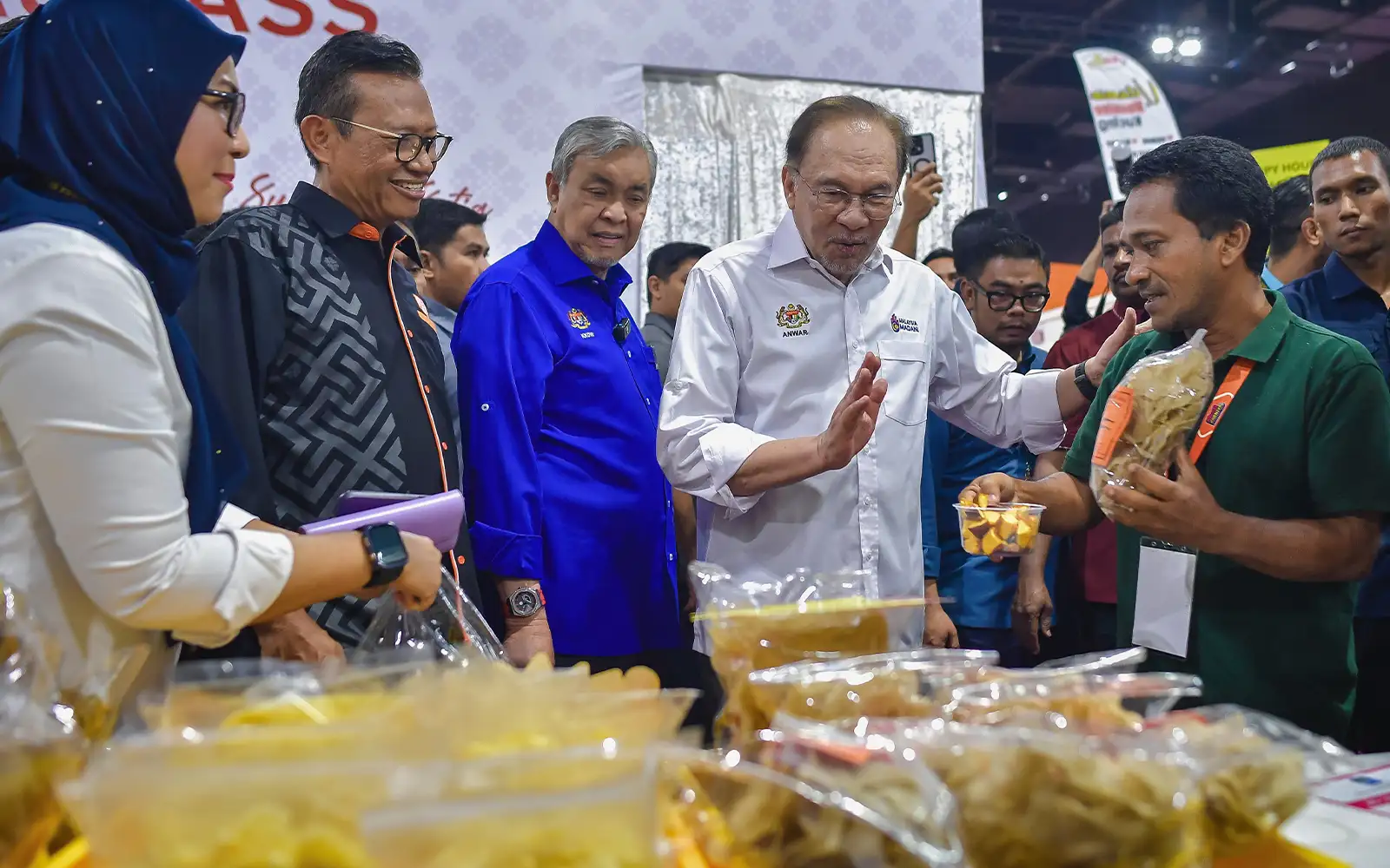 FGV delisting process to begin on Aug 28, says Anwar