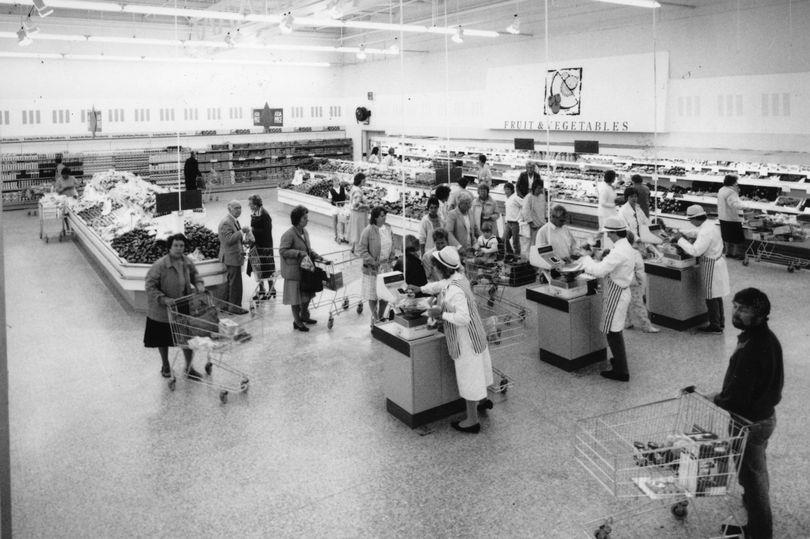 Photos from over the years of Asda's first Hull-area superstore at Bilton