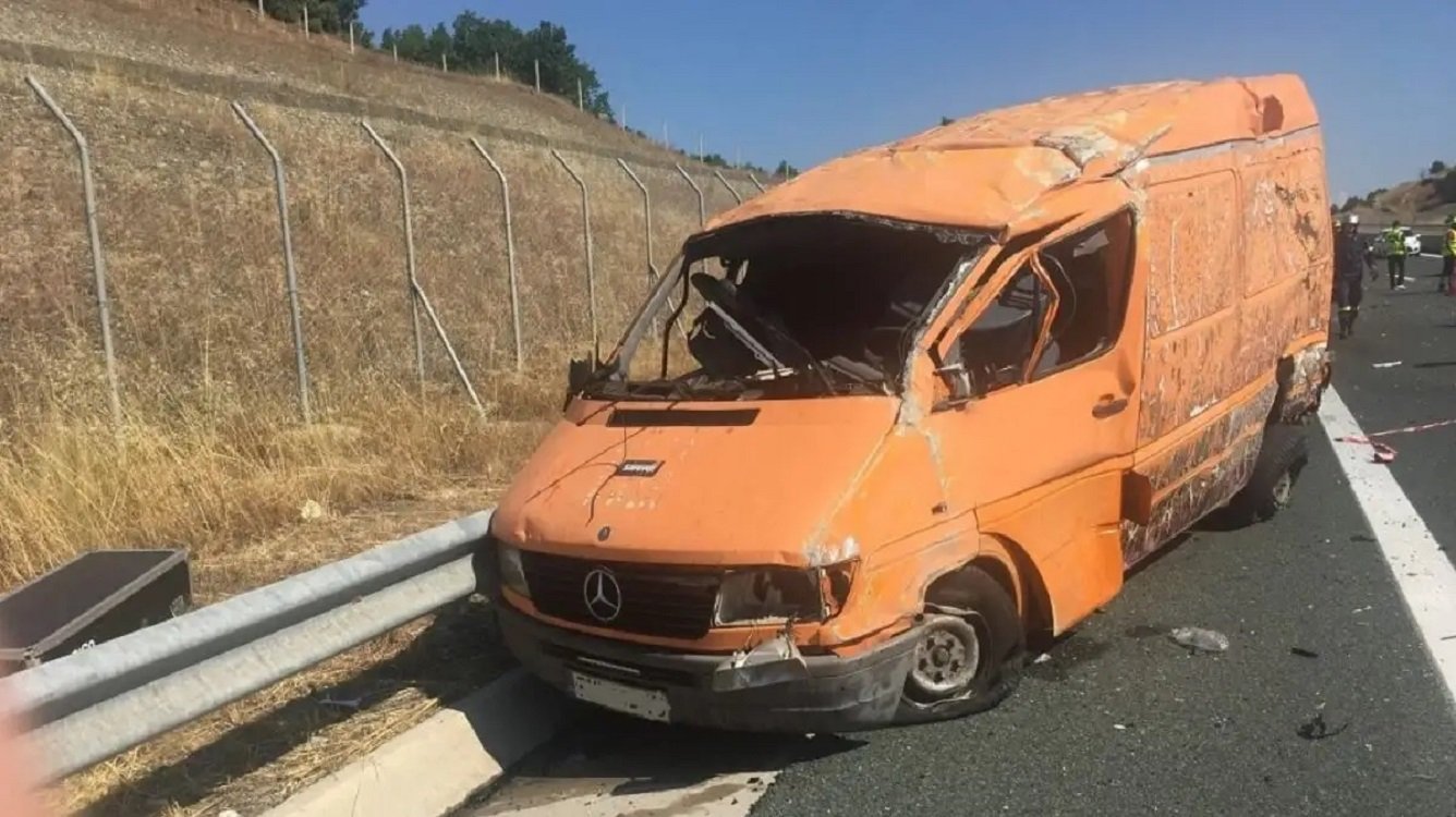 Θανατηφόρο τροχαίο στην Εγνατία: Ένας νεκρός και ένας τραυματίας στα ...
