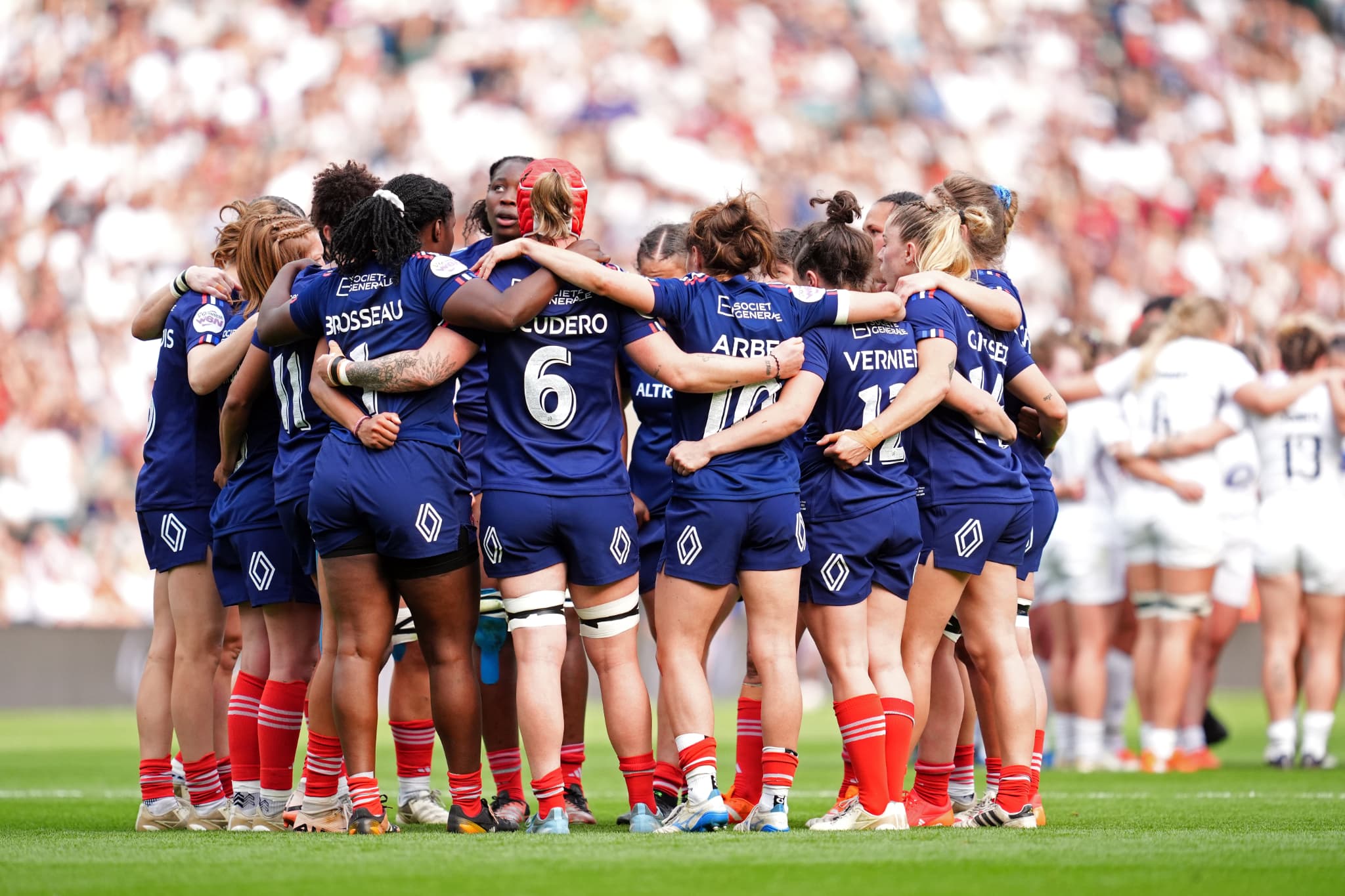 Coupe du monde de rugby féminin: le groupe des Bleues avec trois ...