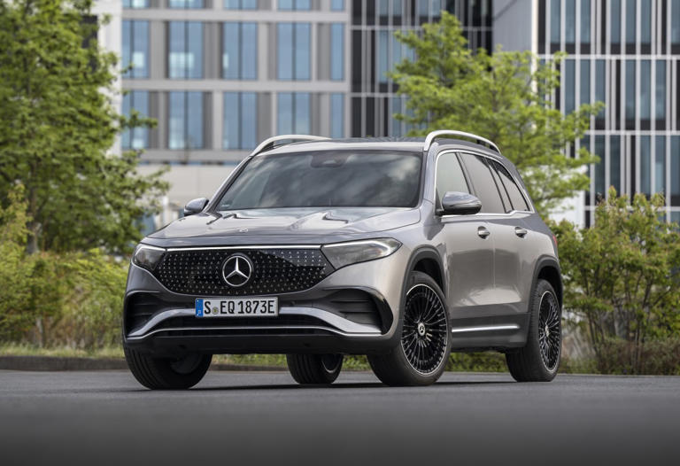 Mercedes-Benz tells 12,000 EQB owners to park outdoors amid battery ...