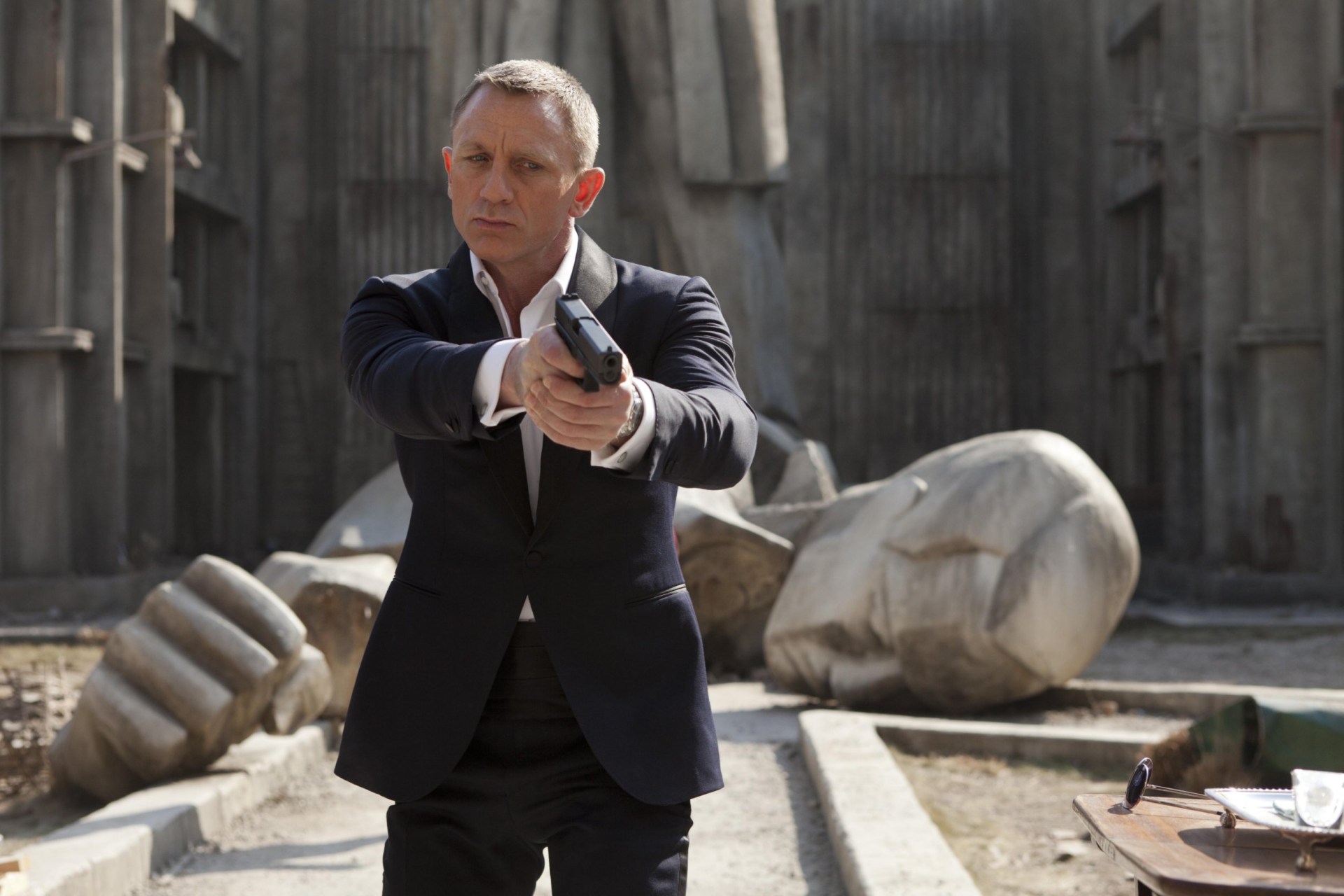 Daniel Craig's best James Bond movie is available to s