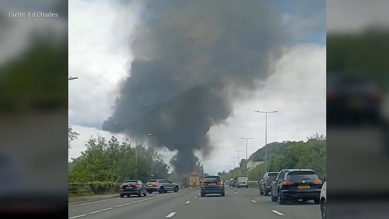 Blue Bell Hill car fire
