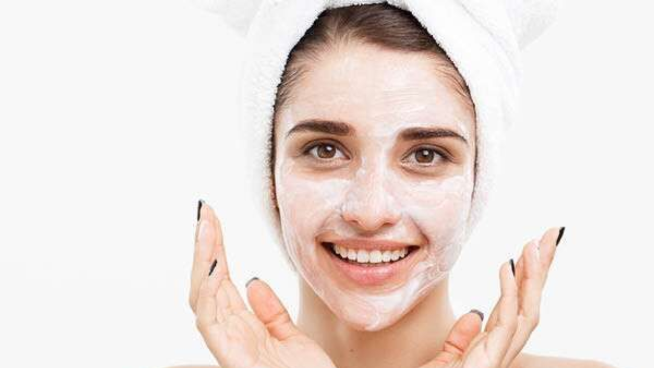 Cleanup vs facial: How to decide what’s best for your face?