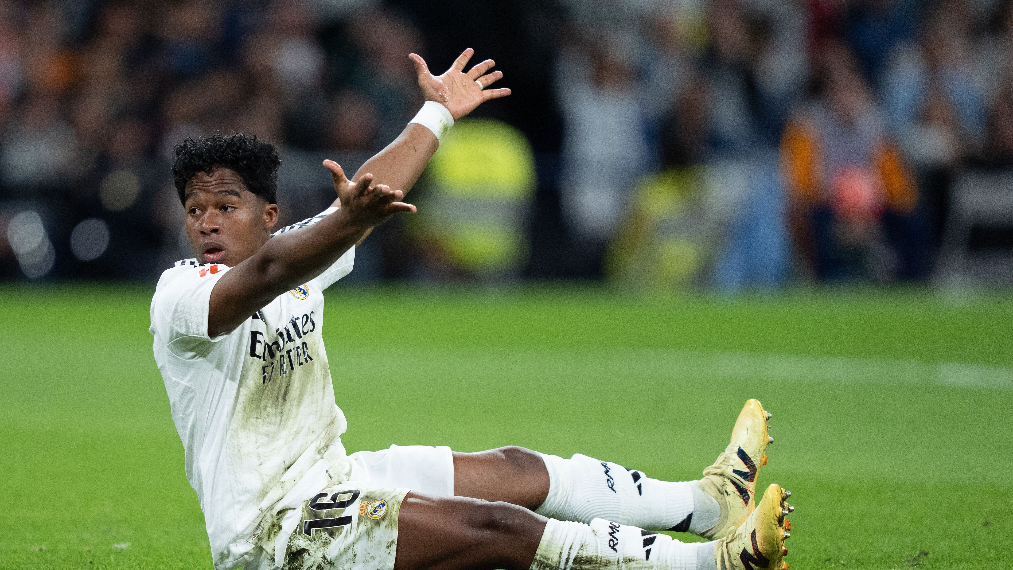 Explained: Why Real Madrid are delaying giving Endrick the iconic No. 9 ...