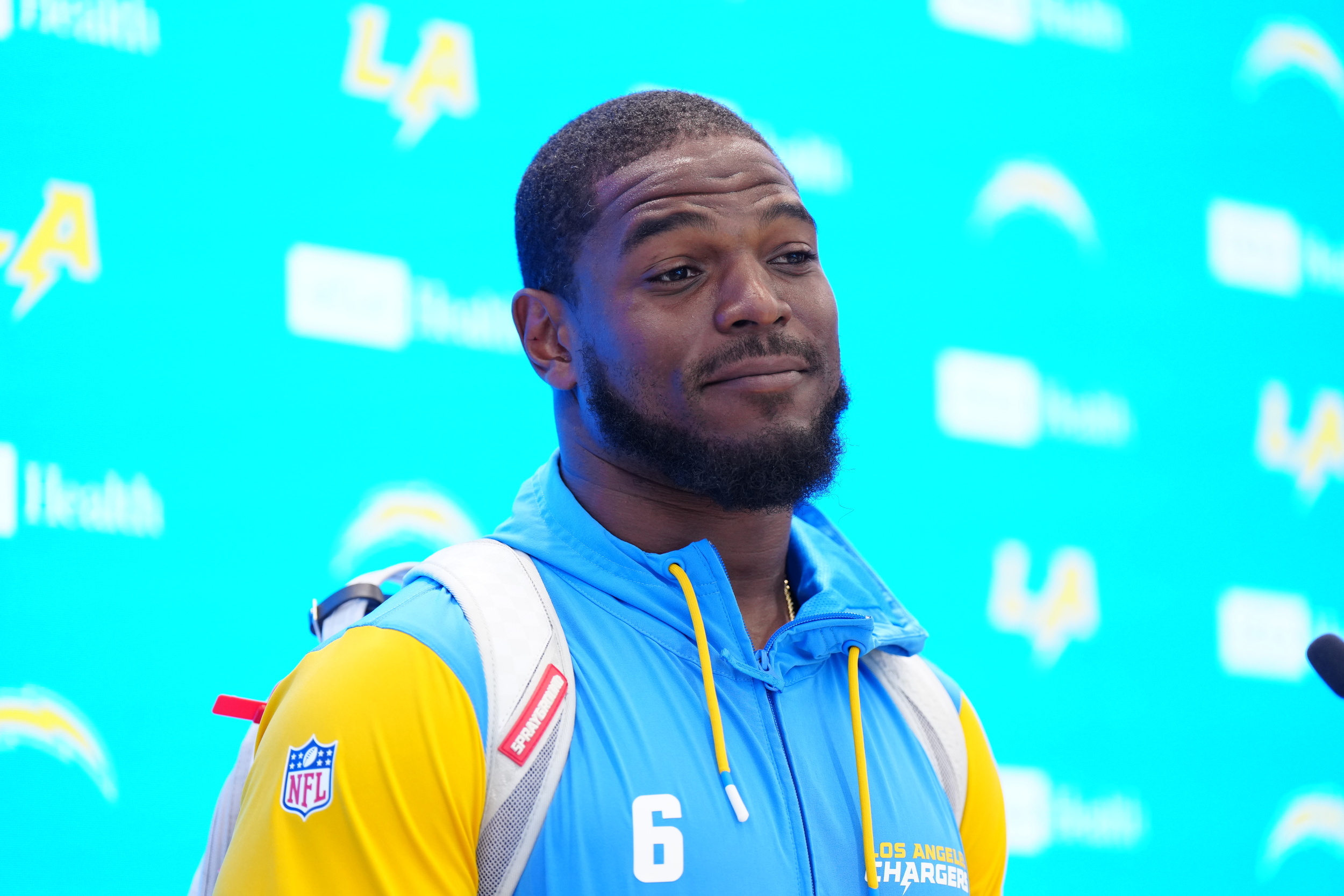 Chargers LB Denzel Perryman arrested on weapon charge