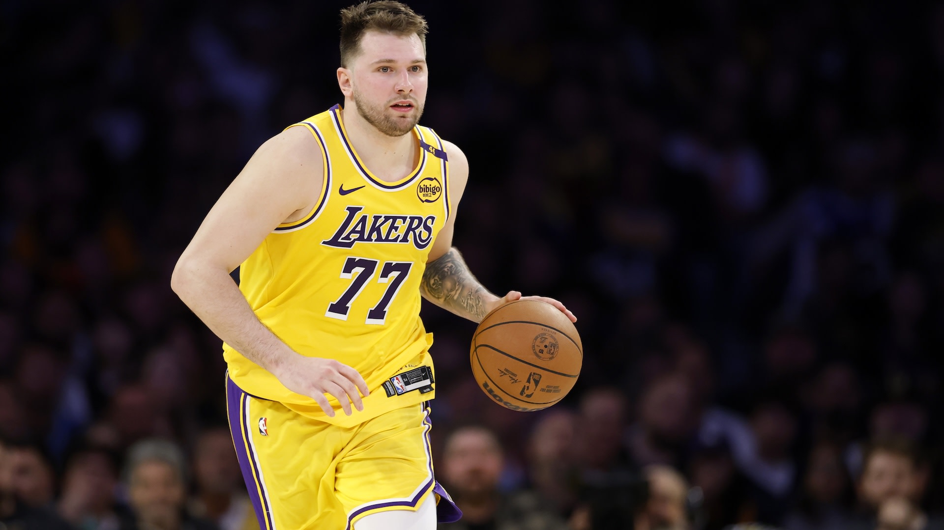 Luka Dončić Signs 3 Year, $165 Million Extension With Los Angeles ...