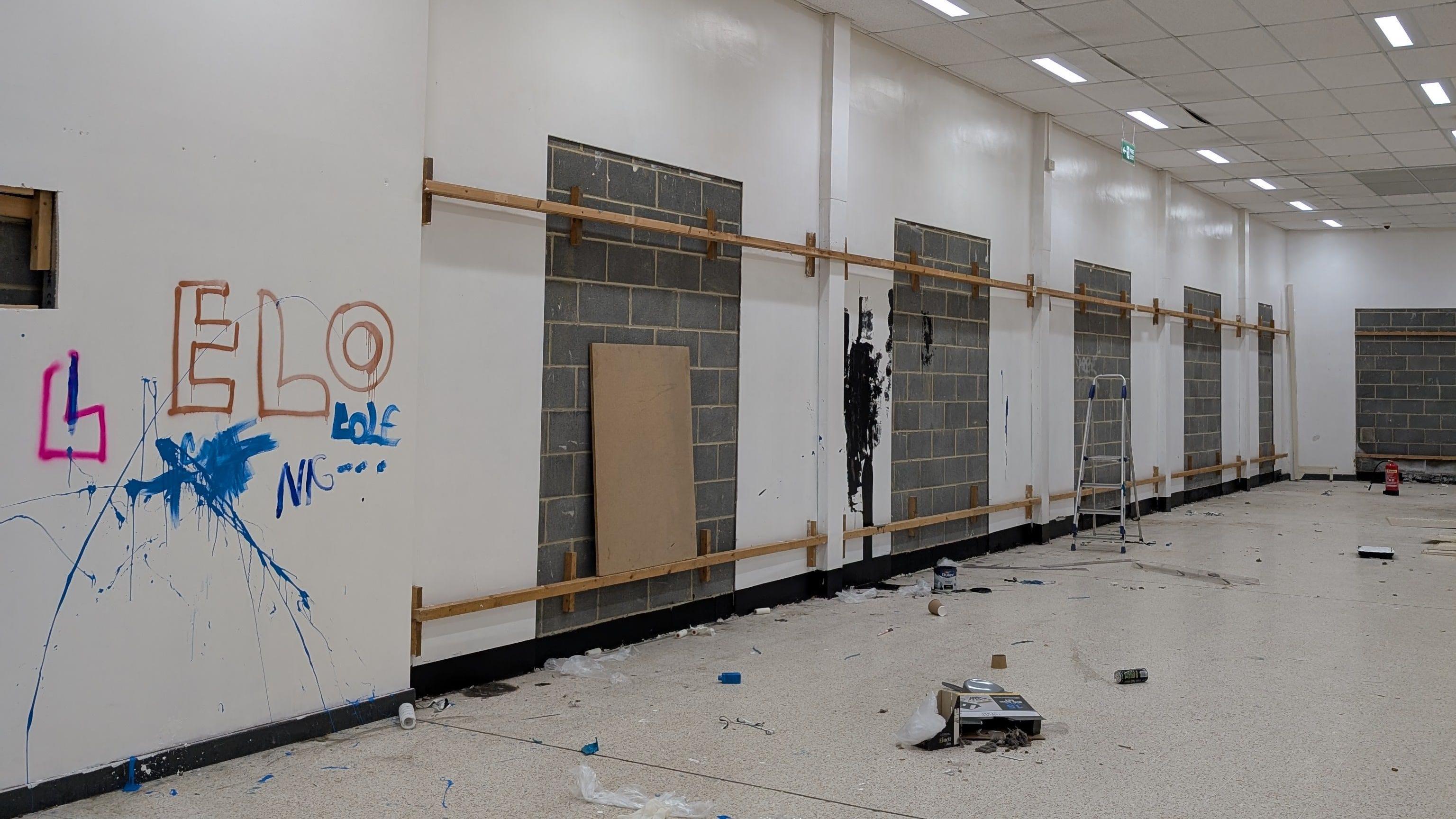 Vandals destroy art gallery days before opening