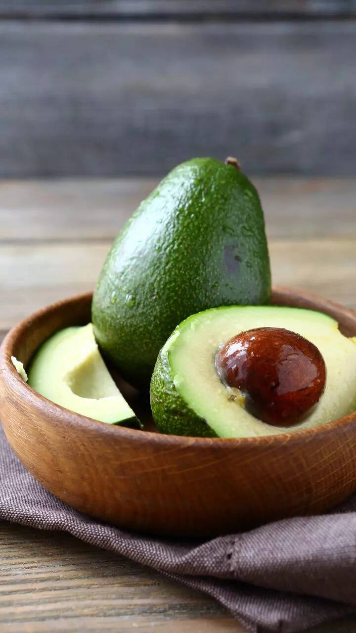8 untold benefits of eating one avocado daily