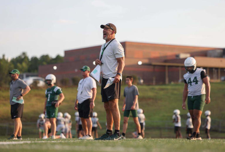 Tom Knotts has a new challenge at Dutch Fork: coaching his son