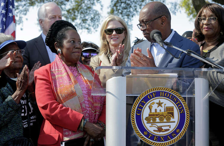 TX-18 candidates face a new challenge: Telling voters there's an election