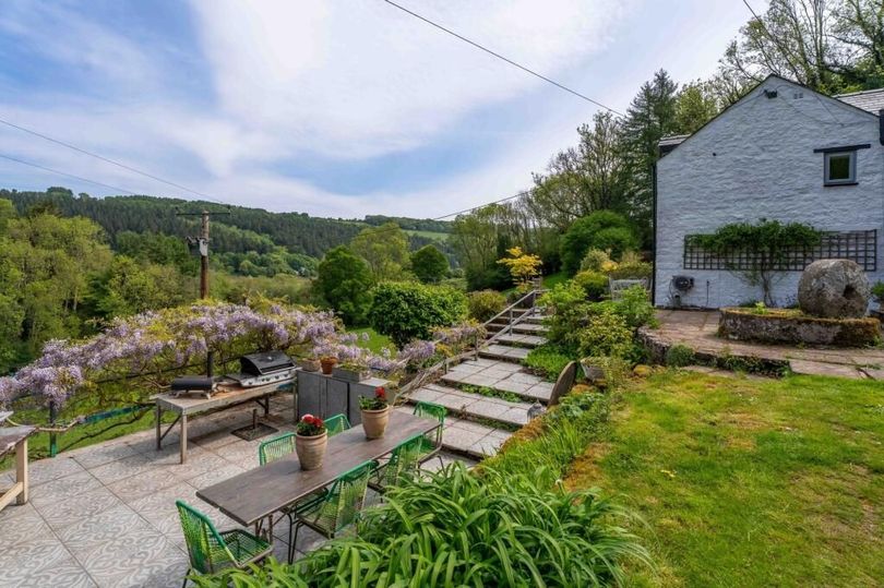Pretty stone cottage hiding in one of Wales’ most beautiful areas