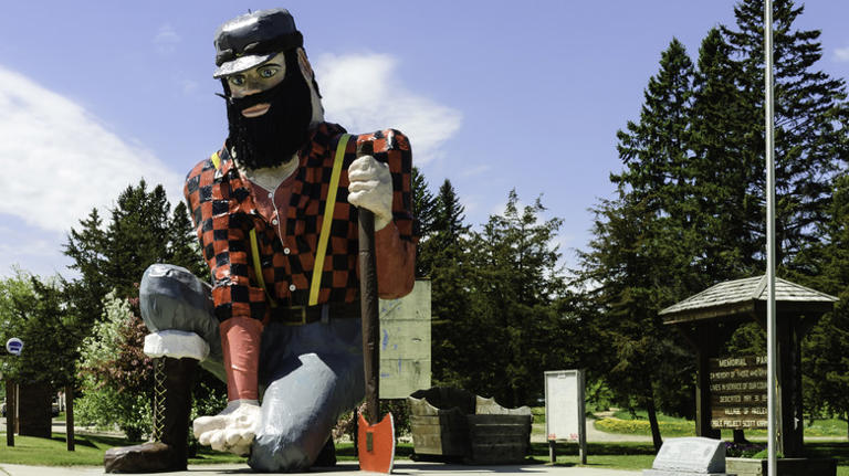 The 'Birthplace Of Paul Bunyan' Is A Tiny Minnesota Town With Big ...