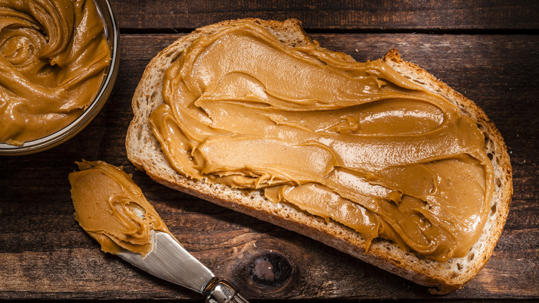 Real Vs Fake Peanut Butter: What's The Difference?