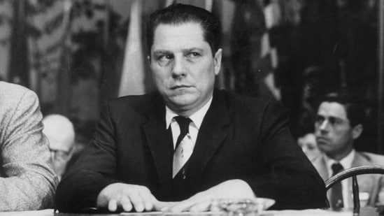 Fox Nation’s Riddle reveals Jimmy Hoffa's lake house: Inside the quiet ...