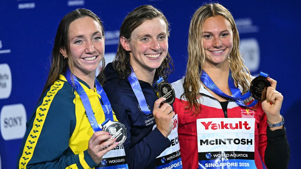 Katie Ledecky wins 800m freestyle gold at World Aquatics Championships ...