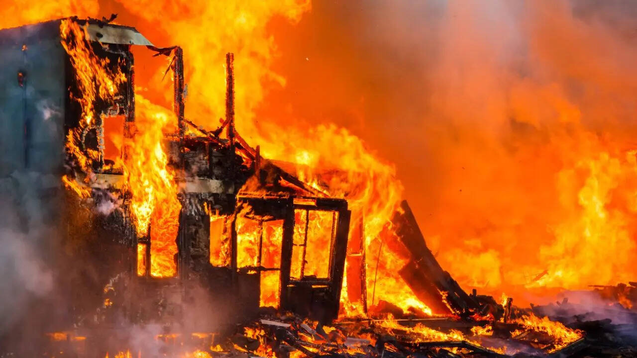 Totowa Fire: Third-Alarm Blaze Engulfs Building At 800 Riverview Drive ...