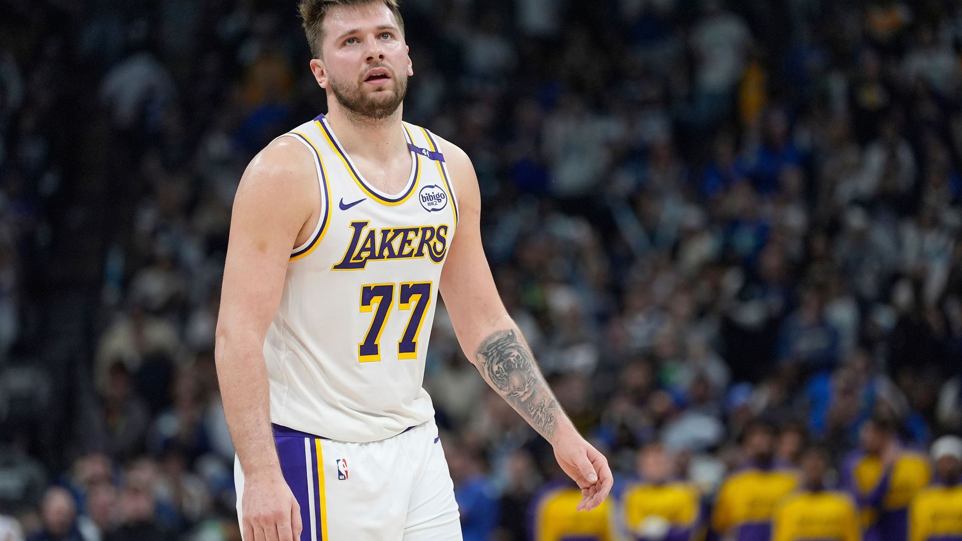 NBA: Luka Dončić verlängert bei den LA Lakers – 165 Millionen Dollar in ...