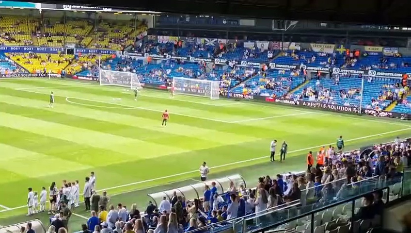 Leeds United's players return to Elland Road for Villarreal friendly