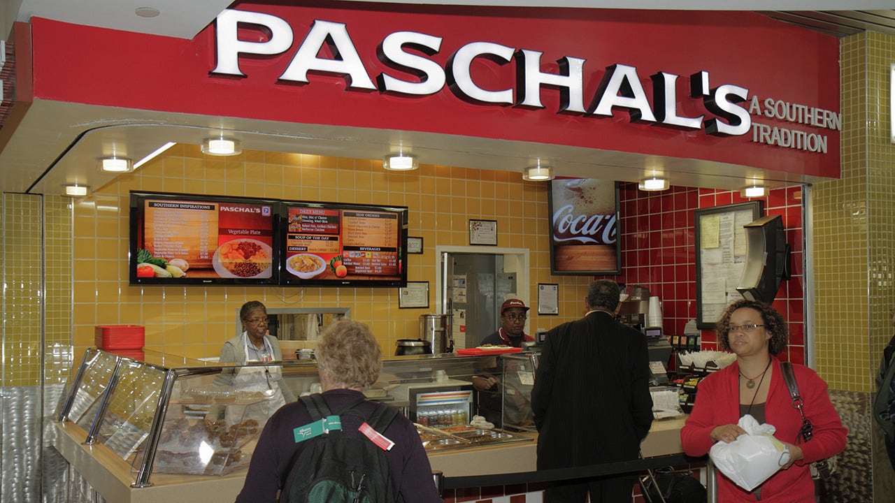 The best food to be found at US airports, according to frequent travelers