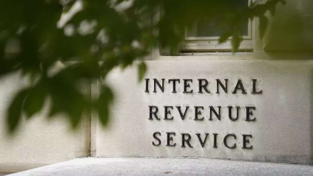 IRS Warns About New Refund Scam, How to Identify It
