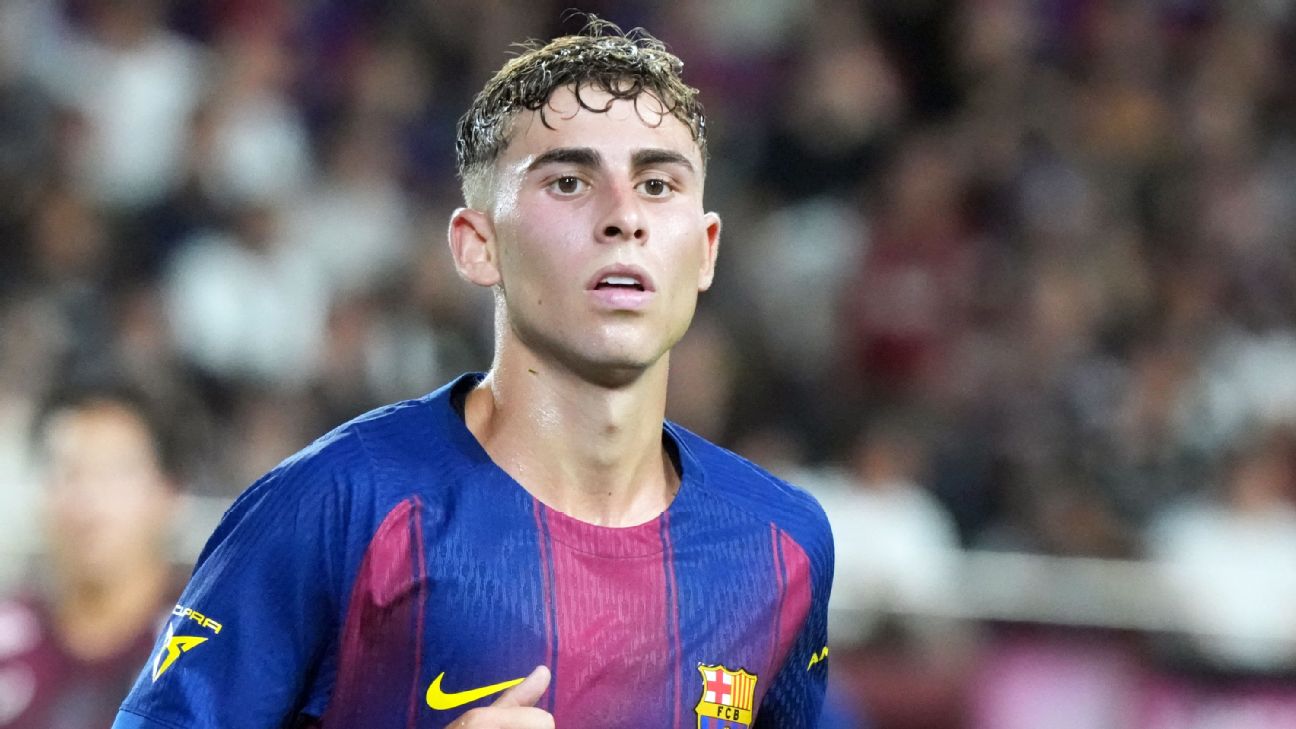 Transfer rumors, news: Man United set to make offer for López