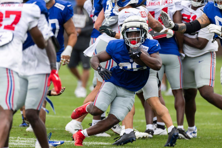 Devin Singletary showing he still belongs in Giants’ running back plans