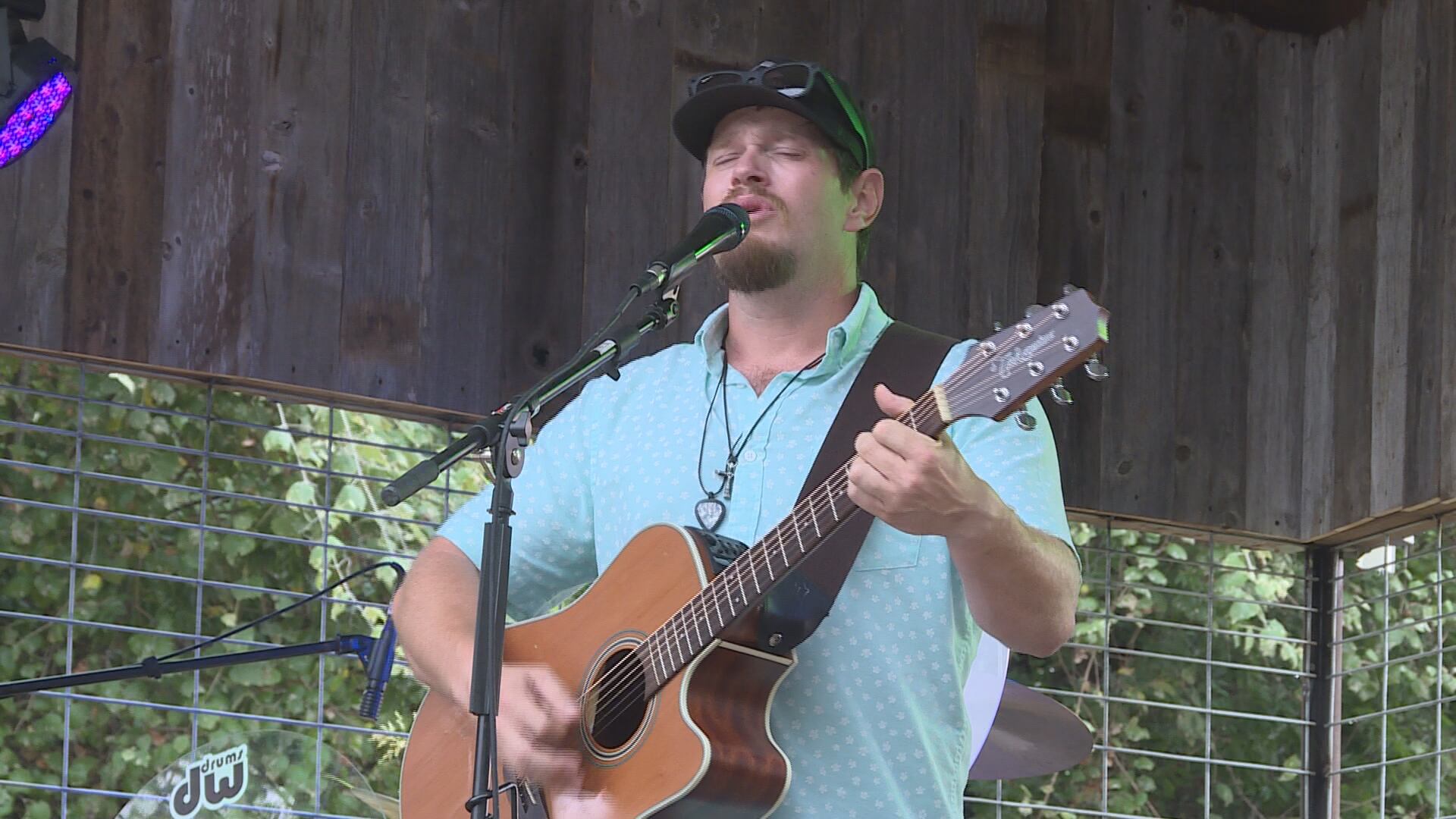 Holland, Texas bar’s benefit helps Belton, Texas native devastated by ...