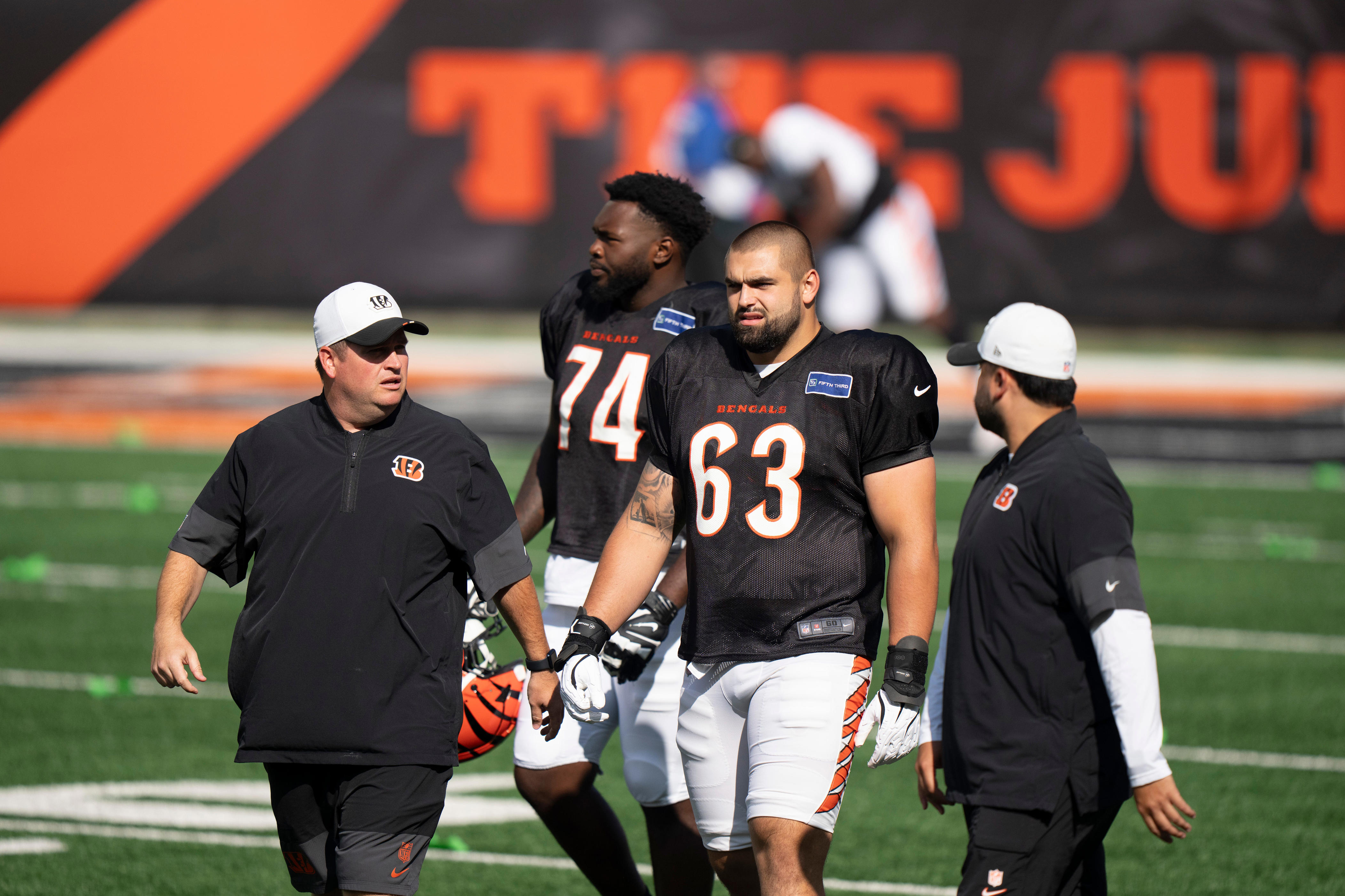 Bengals guard Dylan Fairchild injured vs Jets in NFL Week 8