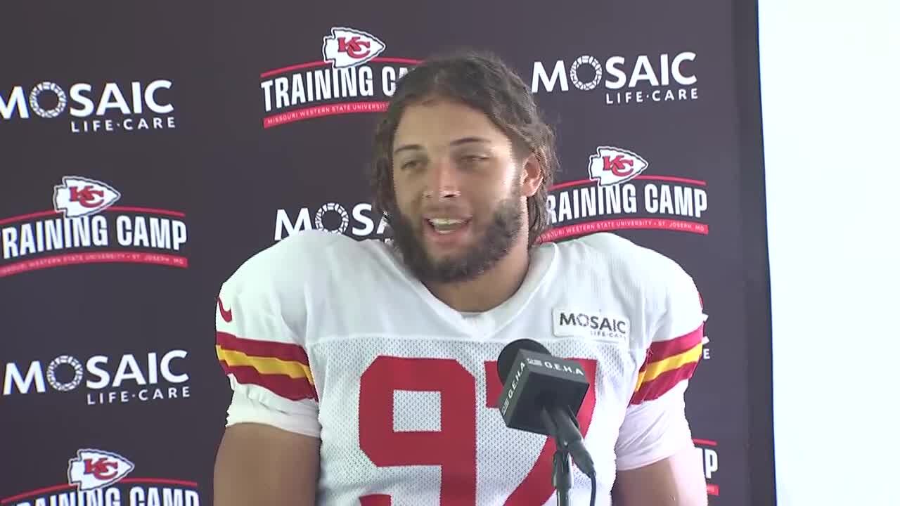 Chiefs rookie Ashton Gillotte finds mentorship, close bond with George ...