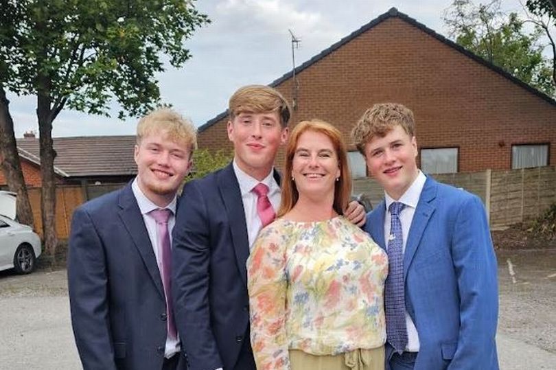 'The fact there were 400 people at his funeral tells you what kind of ...