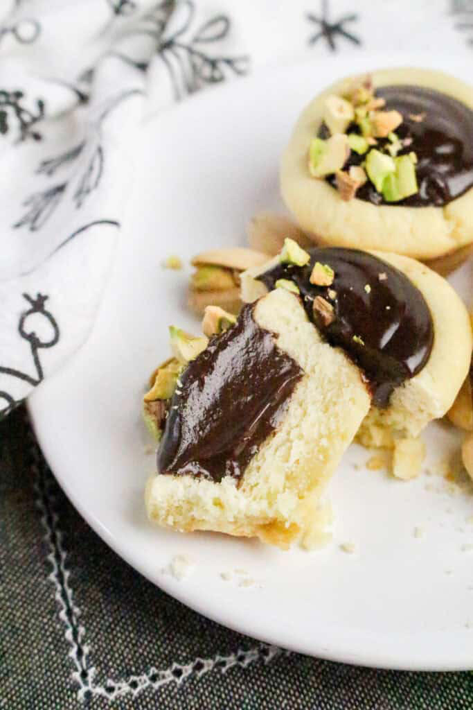 Most Delicious Mini Chocolate Tarts With A Pistachio Twist